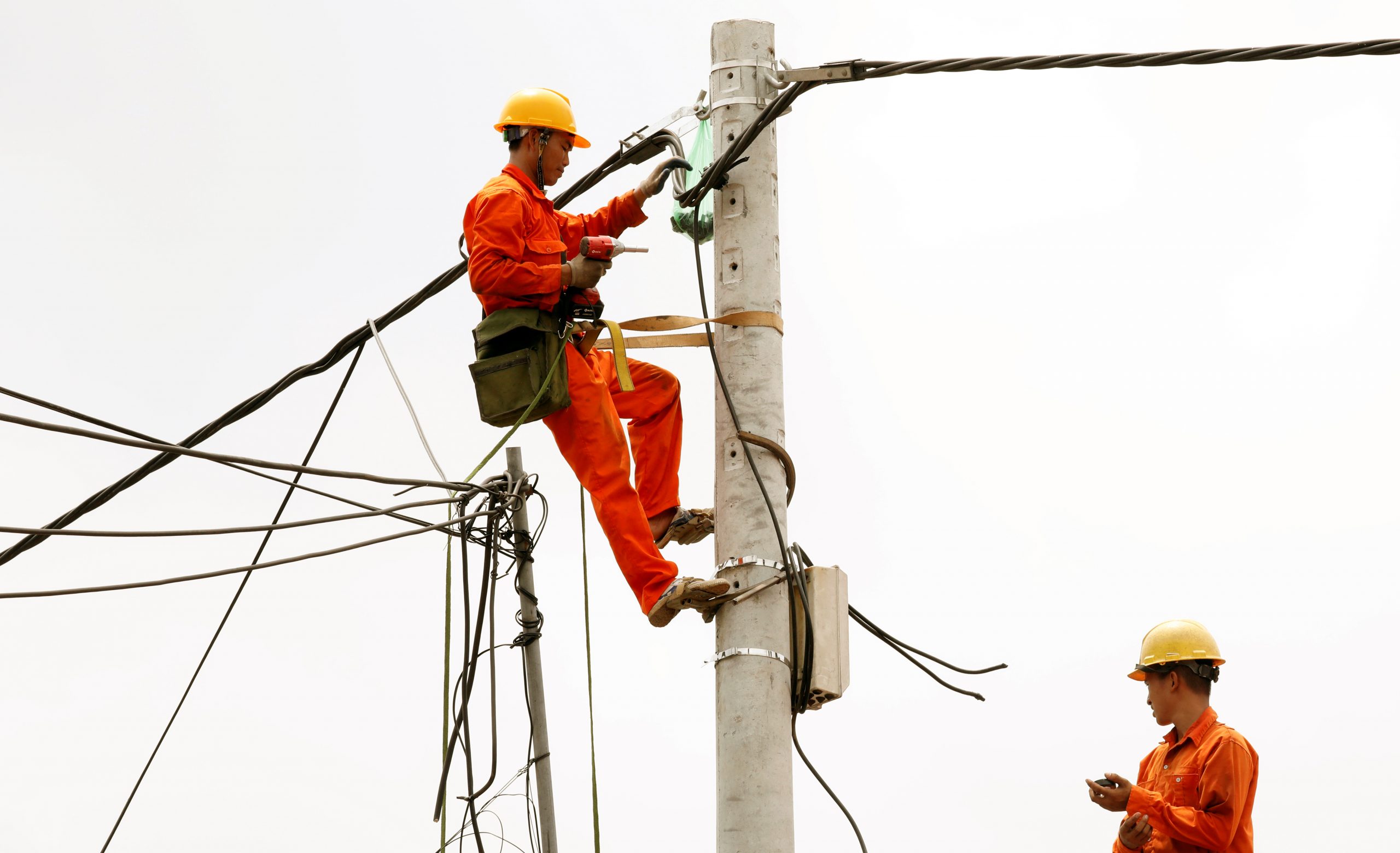 International Grid Integration Efficiencies Vulnerabilities And