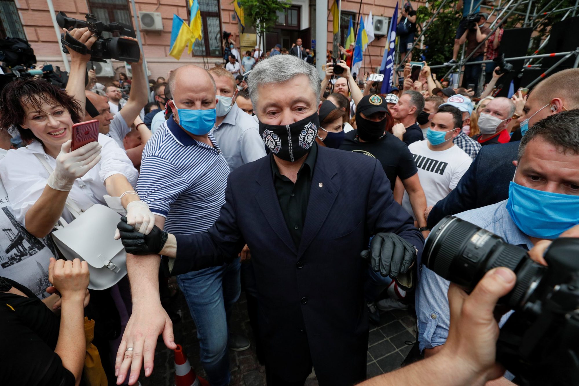 What could the prosecution of Petro Poroshenko mean for Ukrainian ...