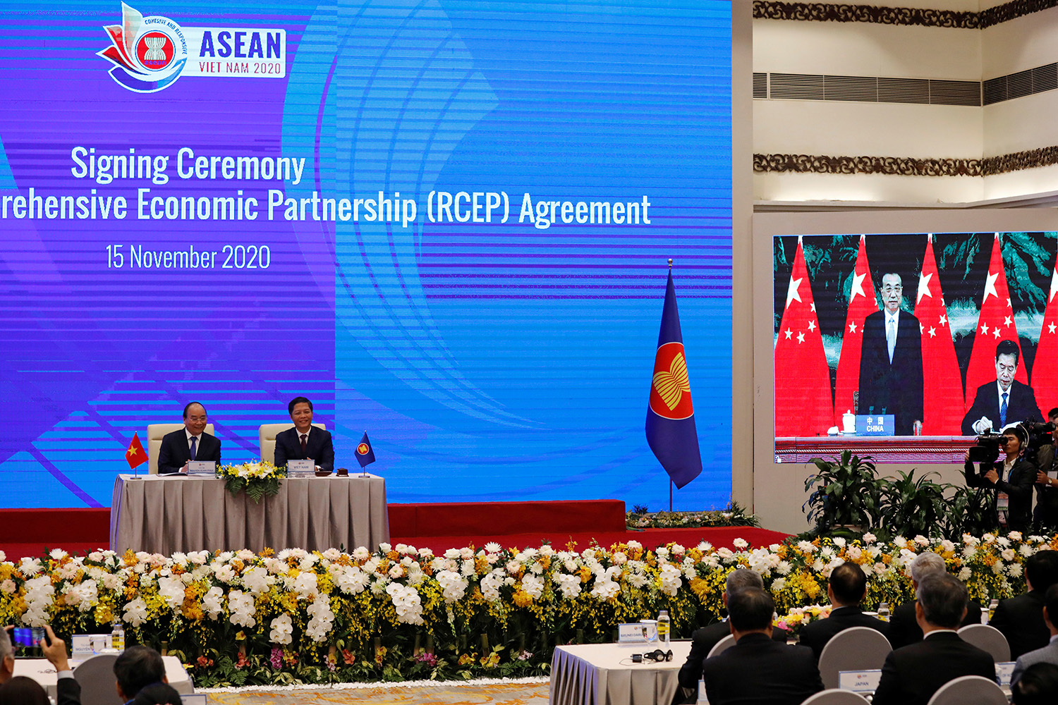 Record Asian trade deal is 'wake-up' call for Biden about declining US ...