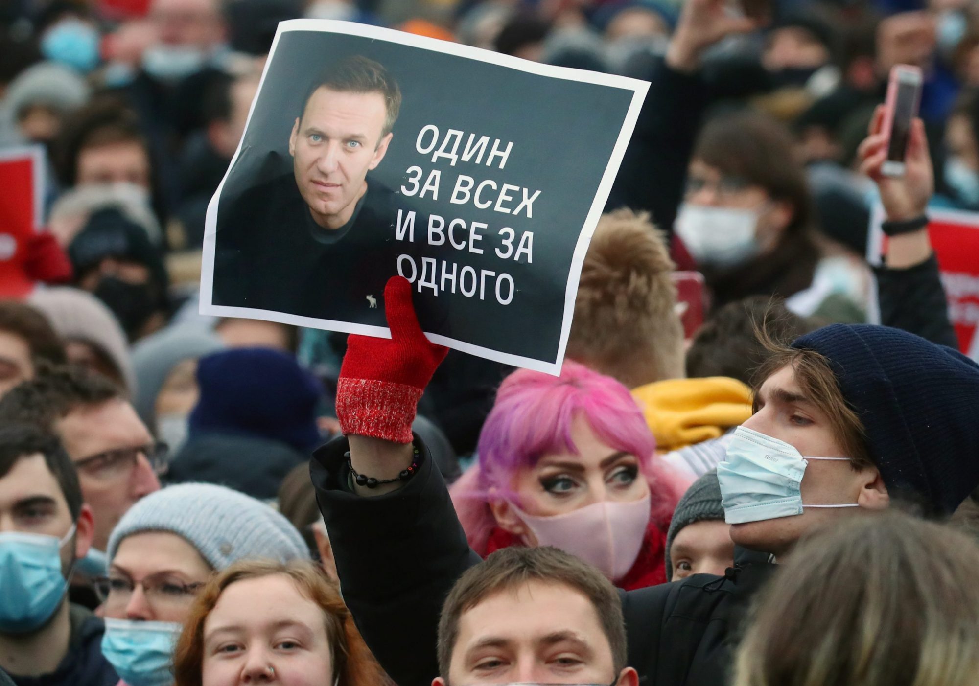 Protest mood spreads from Belarus to Russia as calls grow for post ...