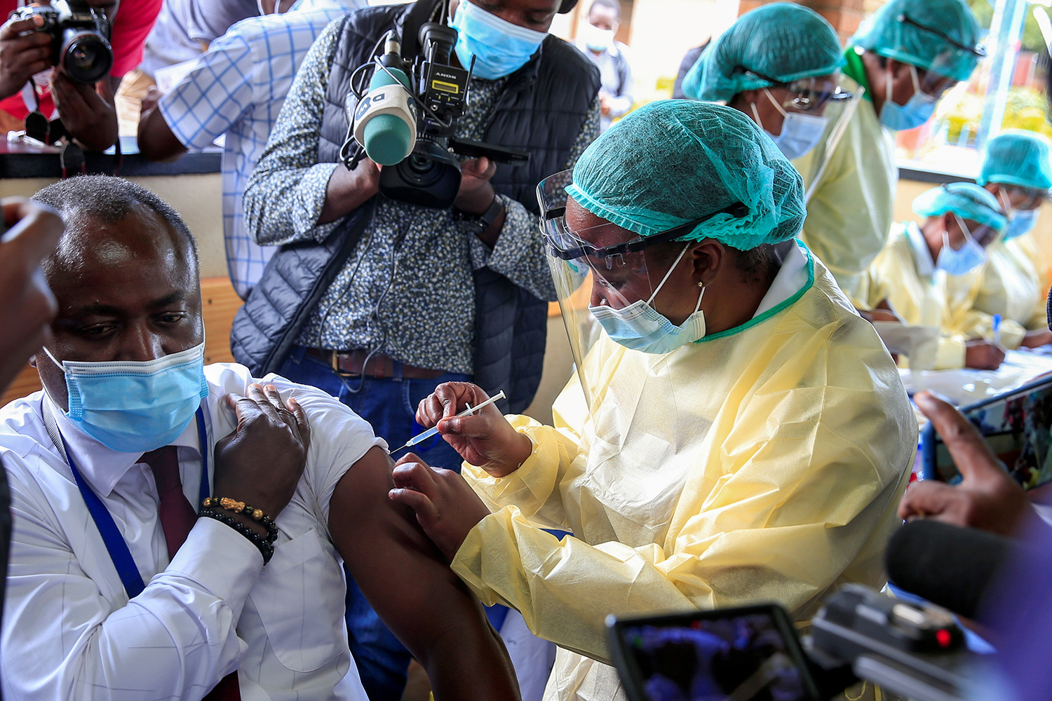 How rich countries can help Africa respond to the third wave of COVID ...