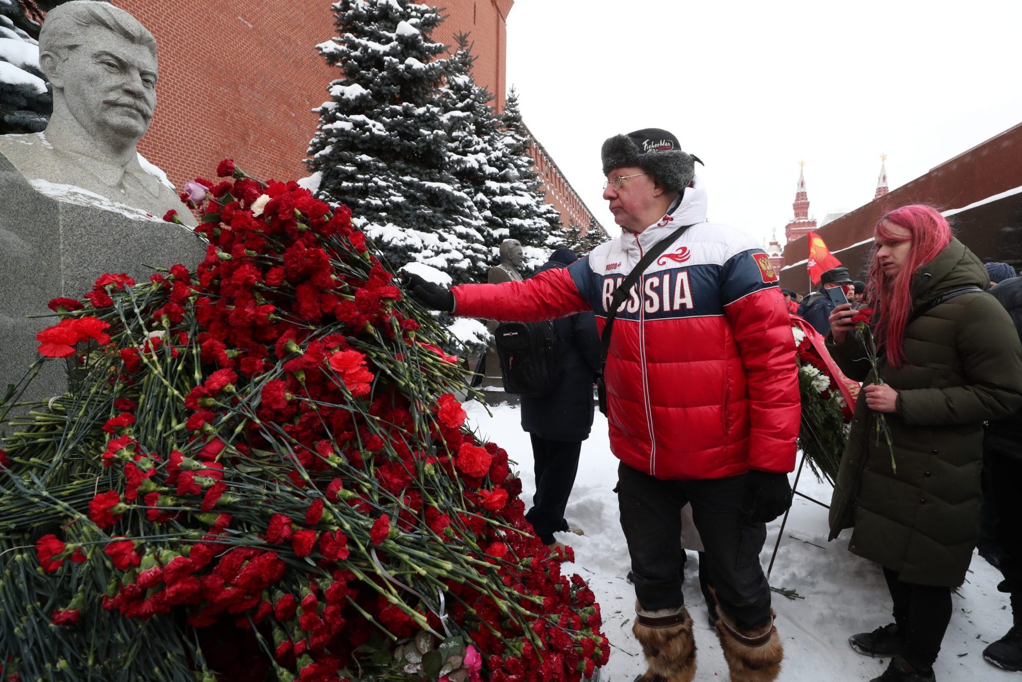Moscow's Memory Wars: Putin seeks to whitewash Russia's Stalinist past ...
