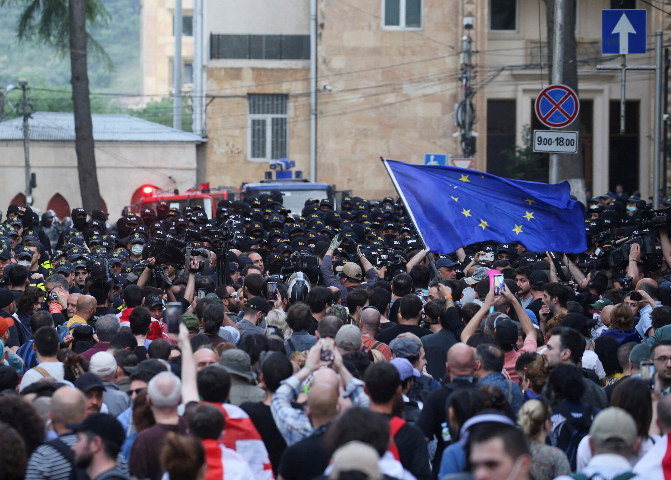 Russia's Georgia strategy offers hints of Kremlin vision for Ukraine ...