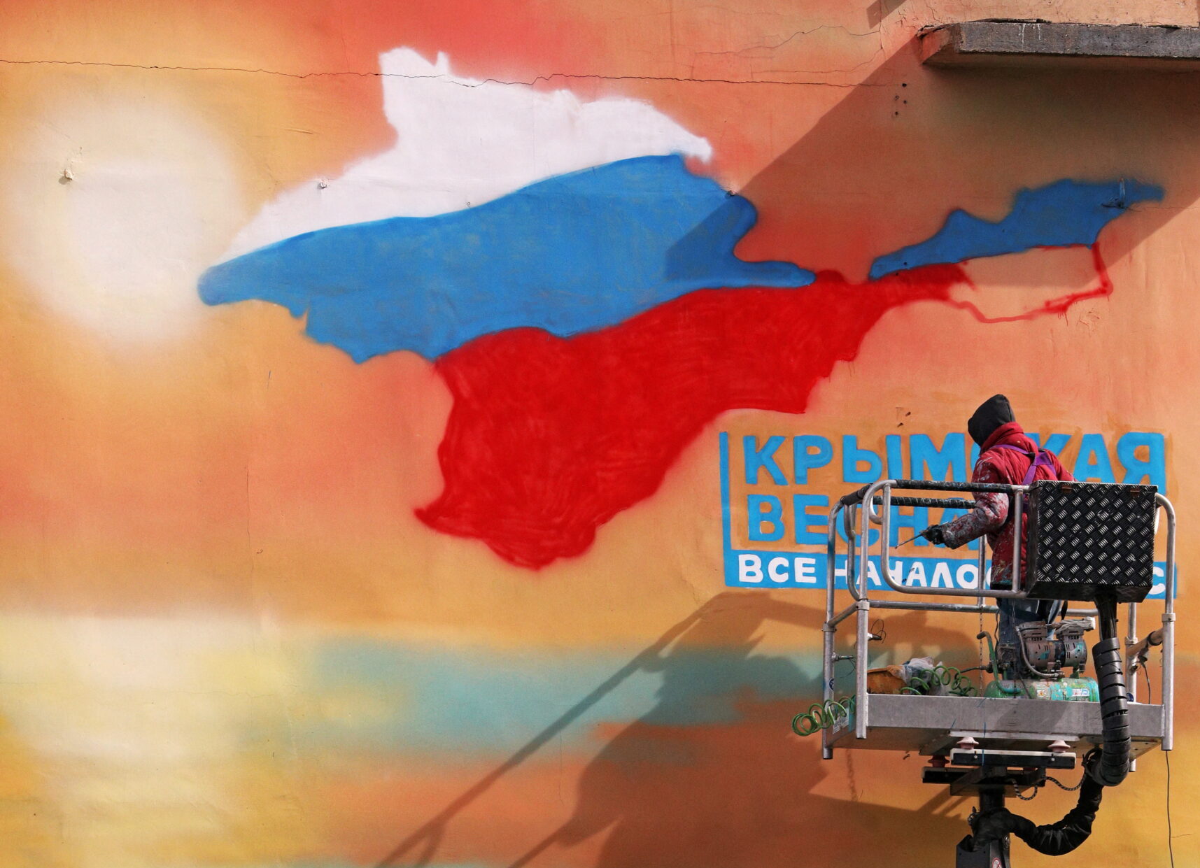 Ukraine is making the Russian occupation of Crimea untenable - Atlantic ...
