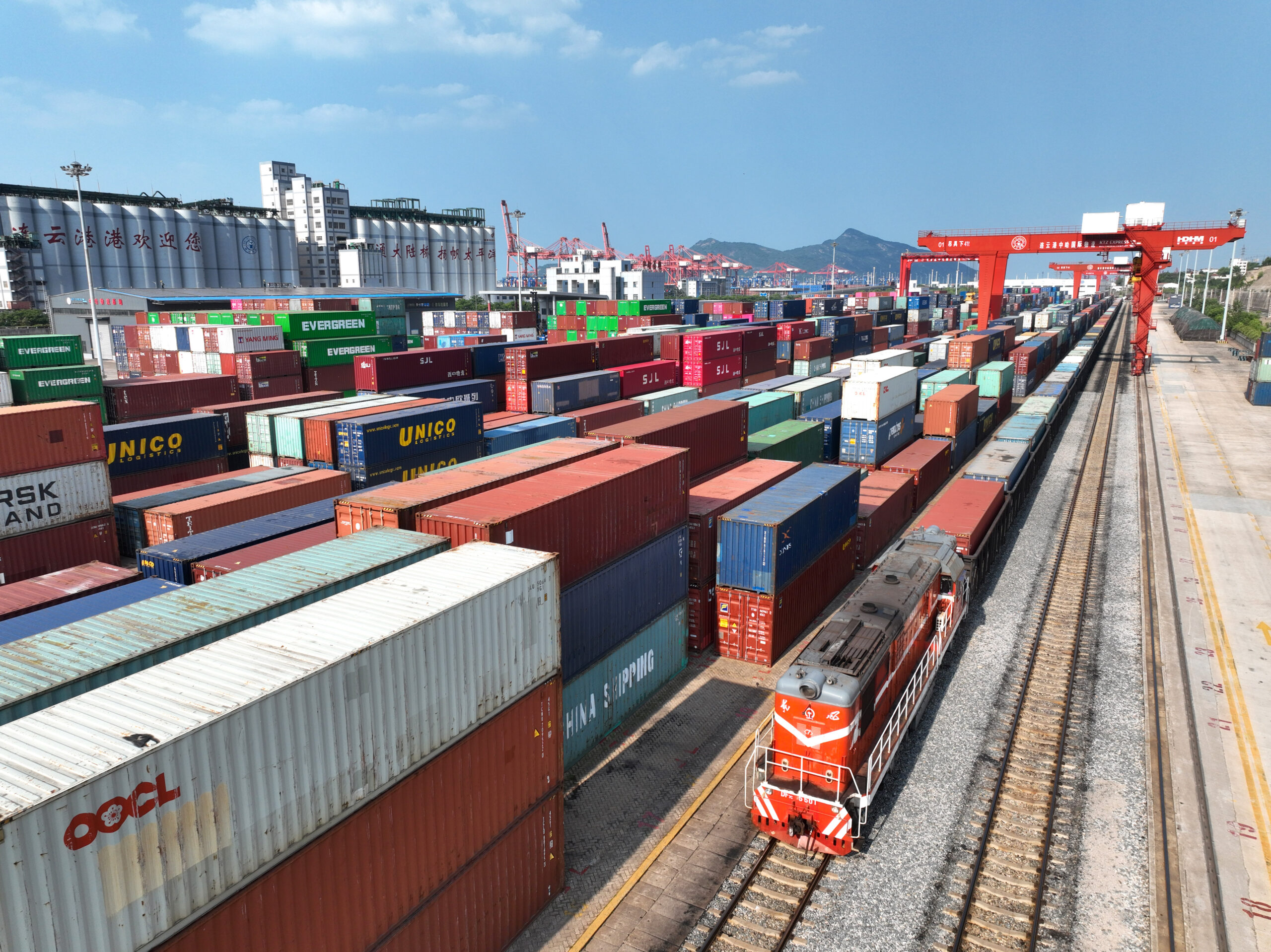 Indirect China-Russia trade is bolstering Moscow’s invasion of Ukraine ...