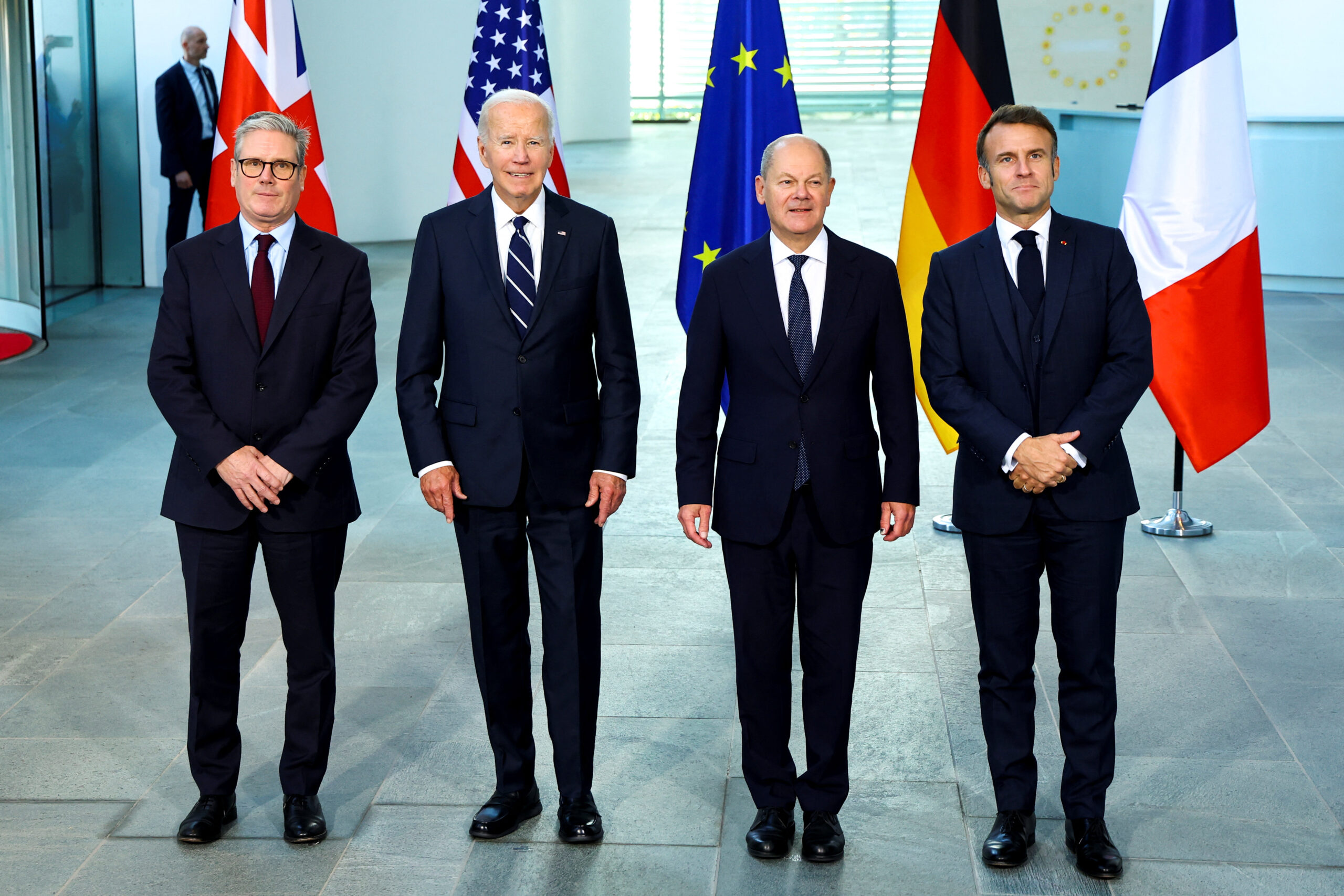 Western leaders offer underwhelming response to Zelenskyy’s victory ...